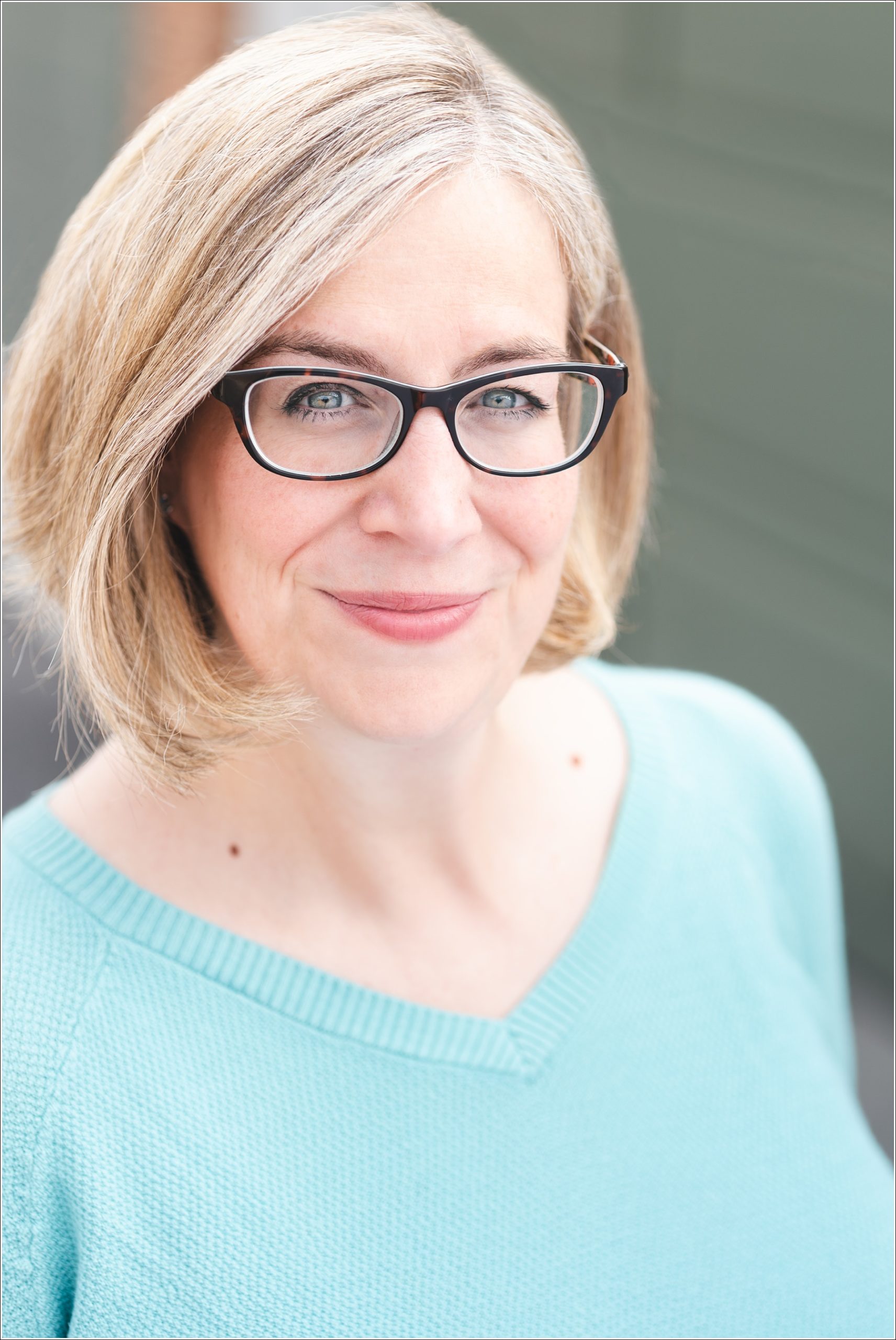 11 Professional Headshot Tips - sarahlaughlandphotography.com